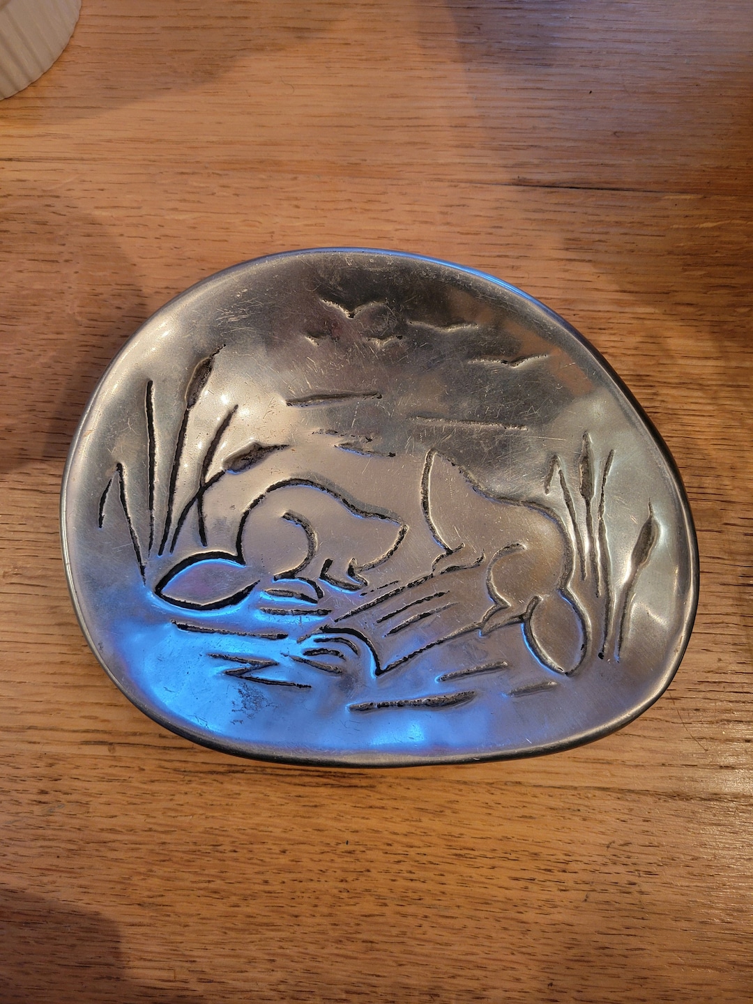 Hoselton Canada Beavers in the Wild Dish, Aluminum, Carl Hoselton, 212 ...