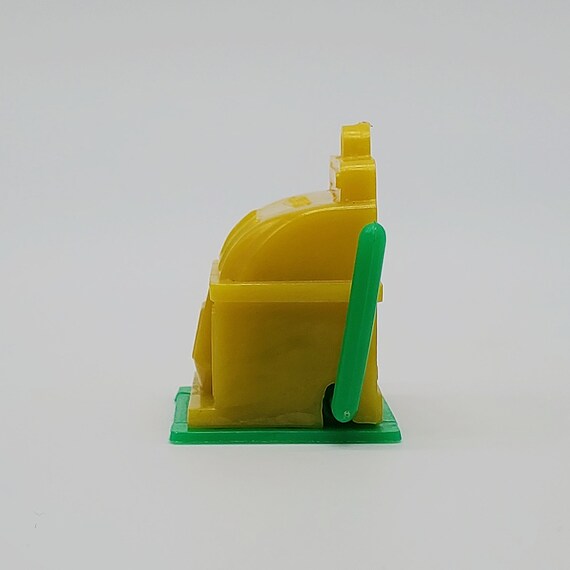 Vintage Fabulous Las Vegas Yellow Slot Machine Plasti… - Gem