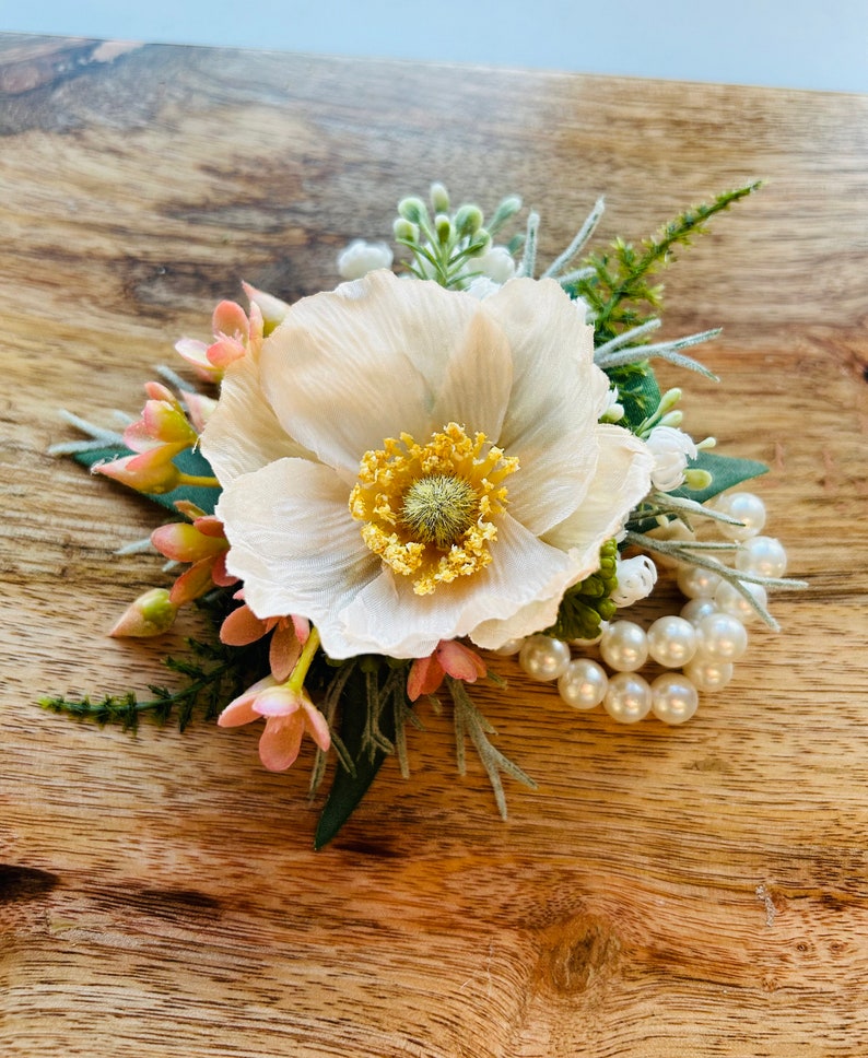 Peach Blush White Spring Summer Garden Wildflower Wedding Prom Corsage ...
