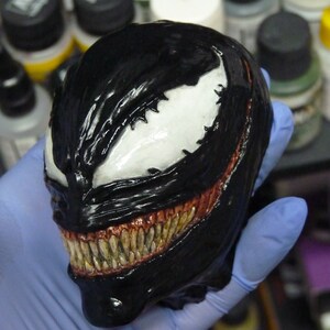 Venom Head Inspired Dc Comics, Marvel, Magnet, Resin, Sculpture ...