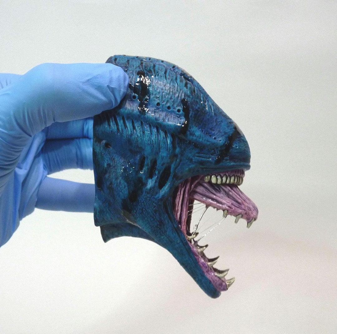 Handmade Alien Deacon Head Sculpture, Horror Sci-fi Prop - Etsy