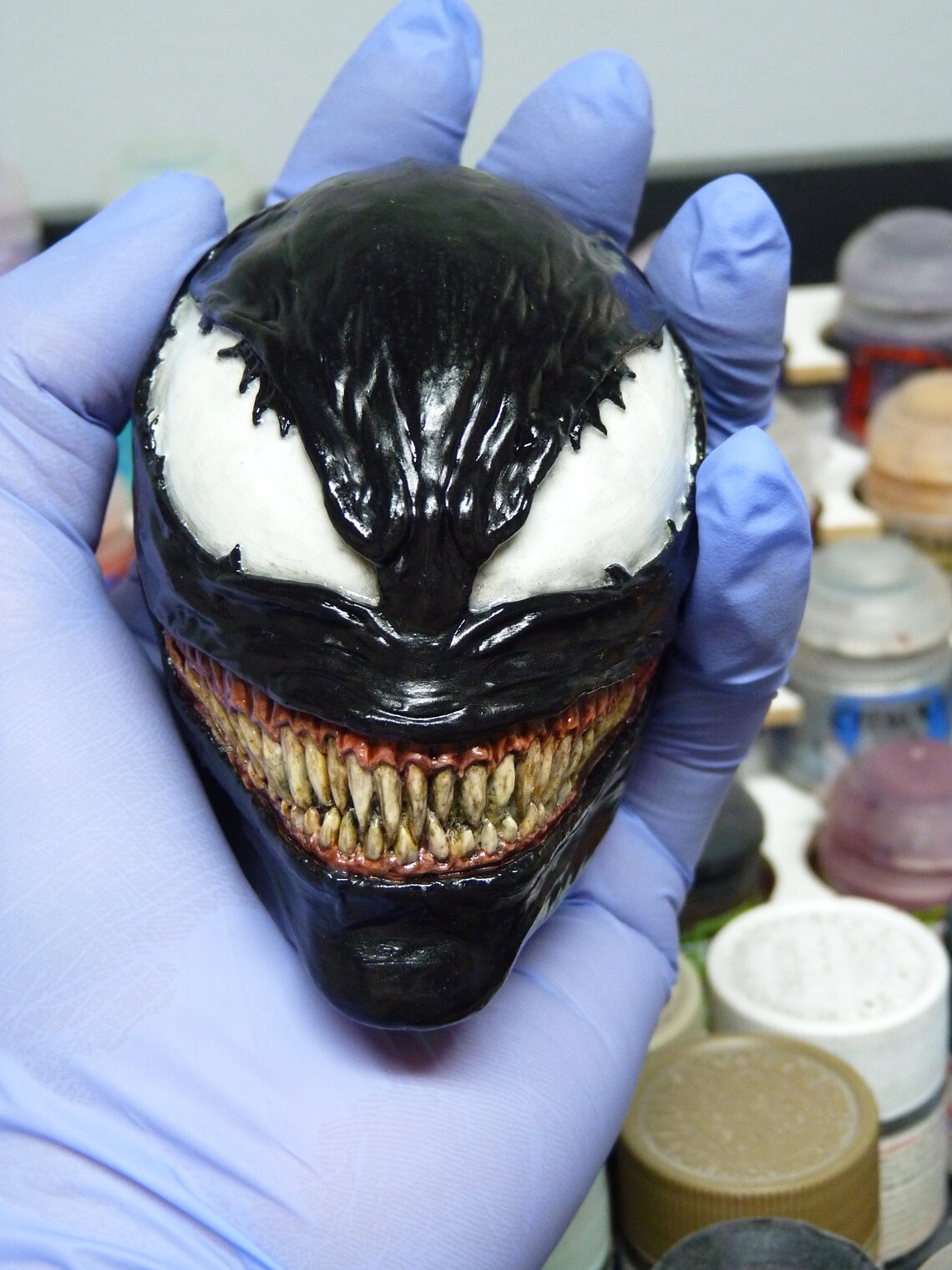 Venom head inspired dc comics Marvel magnet resin - Etsy Polska