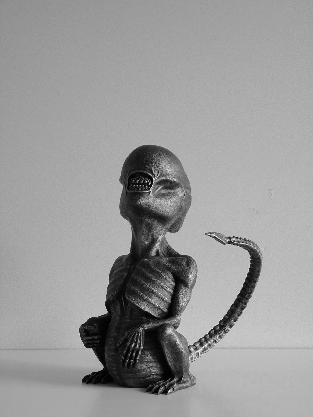 Handmade Resin Neomorph Statue, Alien Covenant Inspired Horror Art - Etsy