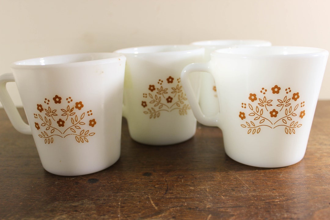 Pyrex Summer Impressions Set of 4 Milk Glass Mug Vintage Pyrex Corelle ...