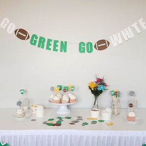 Go Green Go White College Football Garland - Etsy