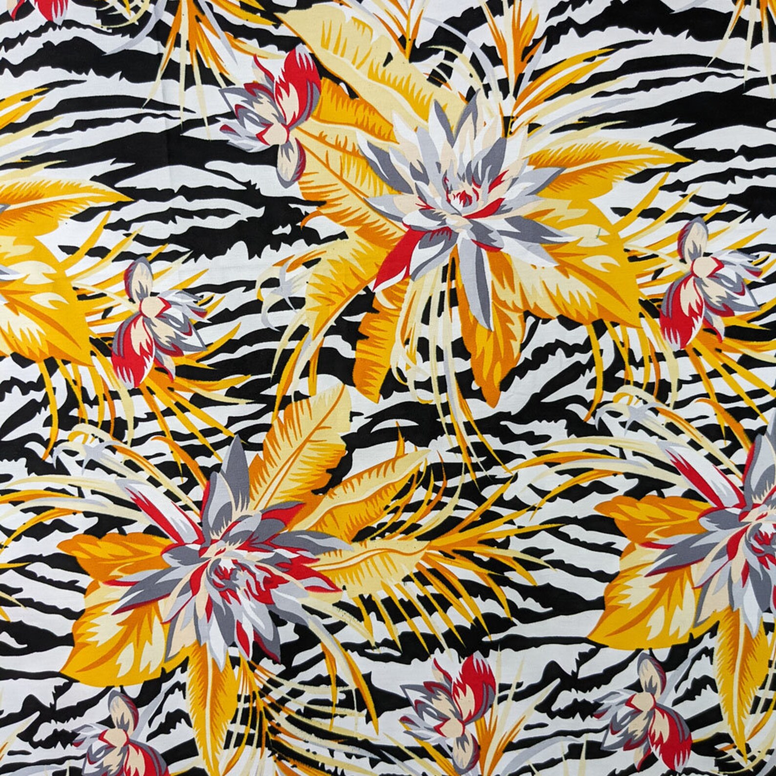 Lotus Print Fabric 100% Cotton Bangalore Flower Pattern 58/60" Wide ...