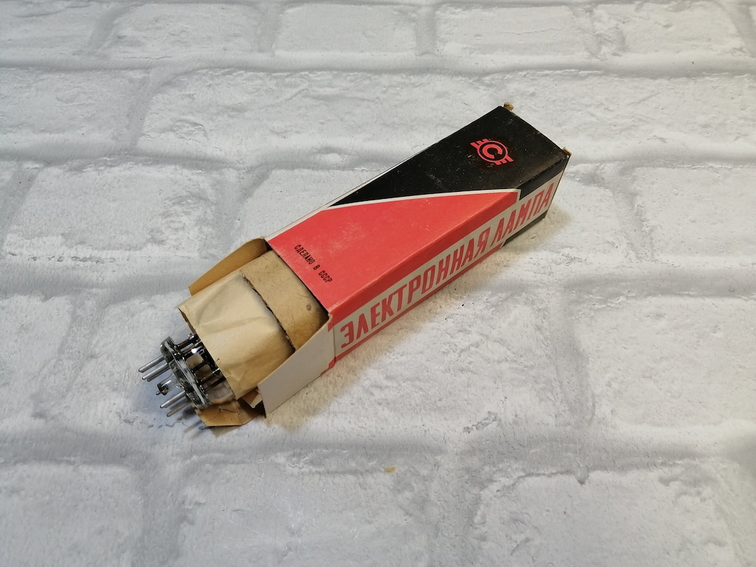 Soviet Vacuum Tubes, Vintage Glass Vacuum Tube Tv Lamp, USSR Radio ...