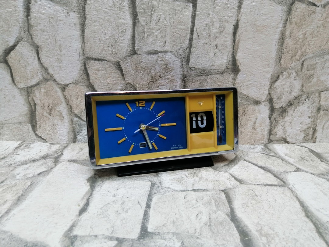 Vintage Diamond Alarm Clock China Clock Manual Alarm Clock Home Clock ...