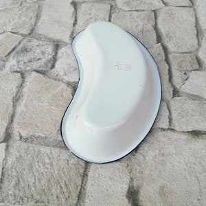 Enamel Basin Kidney Shaped, Vintage Medical Dish, Hospital Enamel Tray ...
