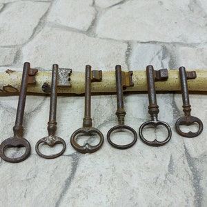 Old Door Keys, Skeleton Keys Lot of 6, Steampunk Keys 6 Pieces ...