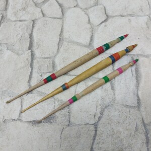 3 Vintage Bulgarian Wooden Spindles for Wool Antique Spindles Farmhouse ...