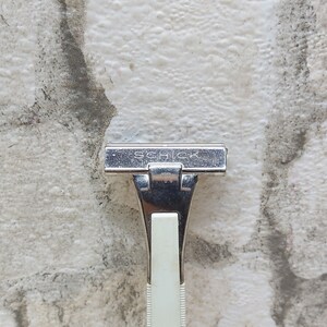 SCHICK INGECTOR RAZOR Vintage Schick Injector Razor With Blades Gift ...