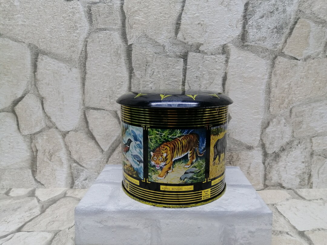Vintage Indian INDIA Tea Box Tin Box Advertising Tin Box Tea Box Indian ...