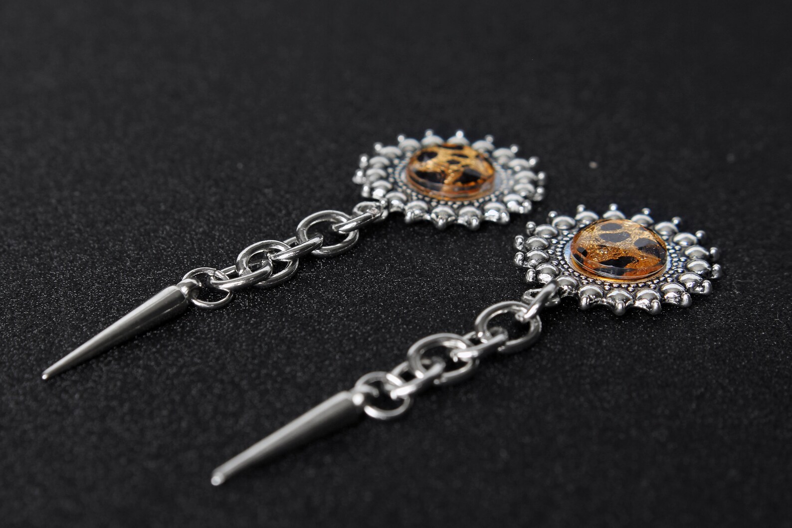 Cheetah Chain Spike Plugs / Earrings Leopard Print You | Etsy