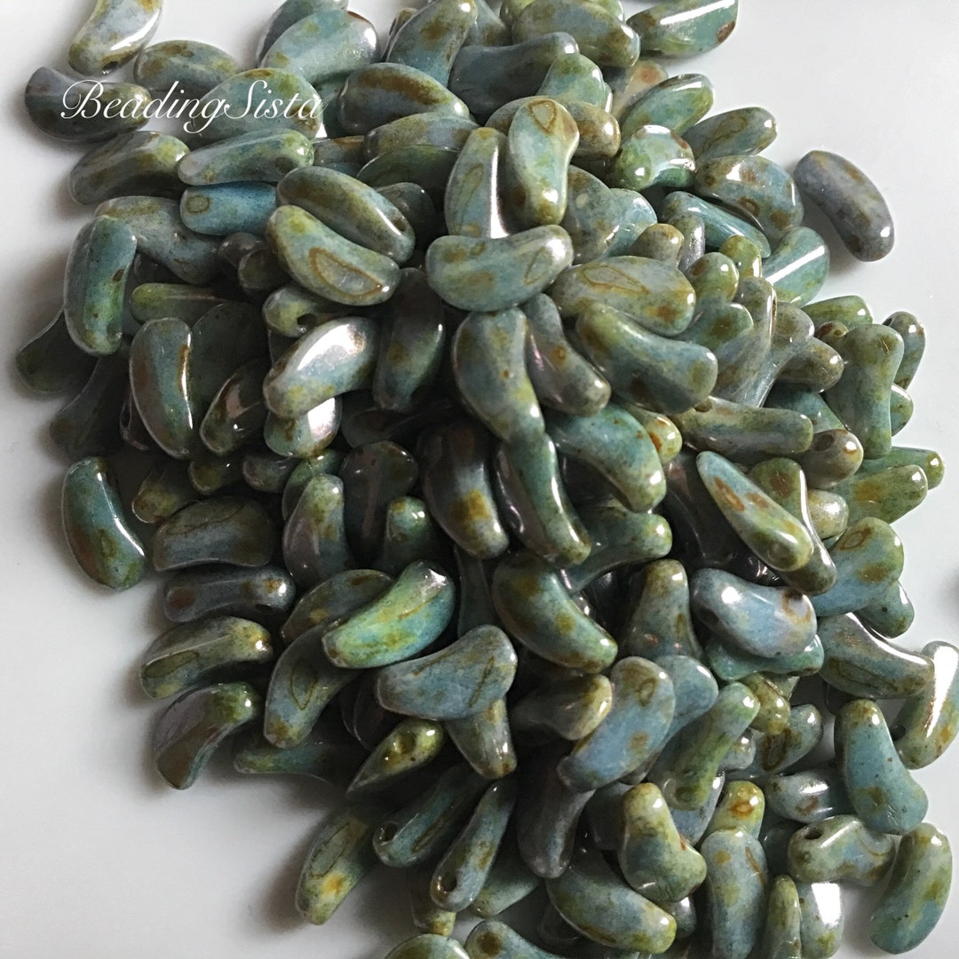 Flint Pendant - Chalk White Blue Luster - Bead - 50 Piece Bag - 03000 ...