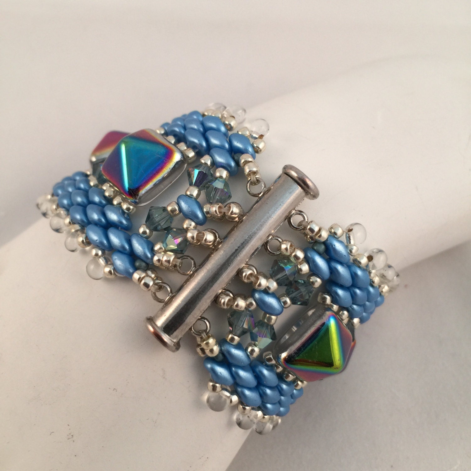 Pyramid Bracelet - Etsy