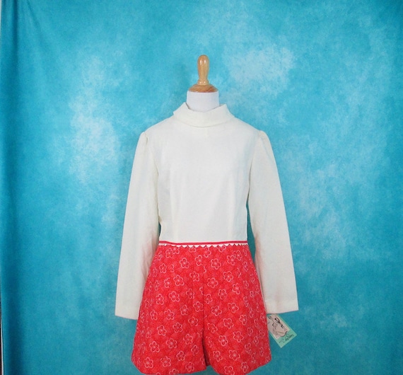 1970's Deadstock Red & Ivory Floral Romper Vintage Ev… - Gem