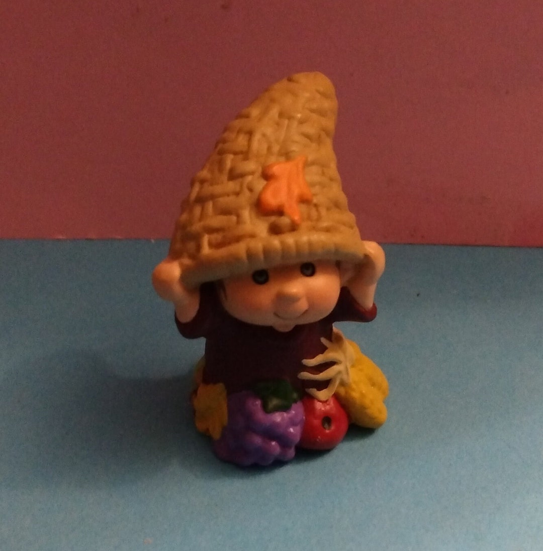 Vintage Hallmark Merry Miniature, Fall Figure - Etsy