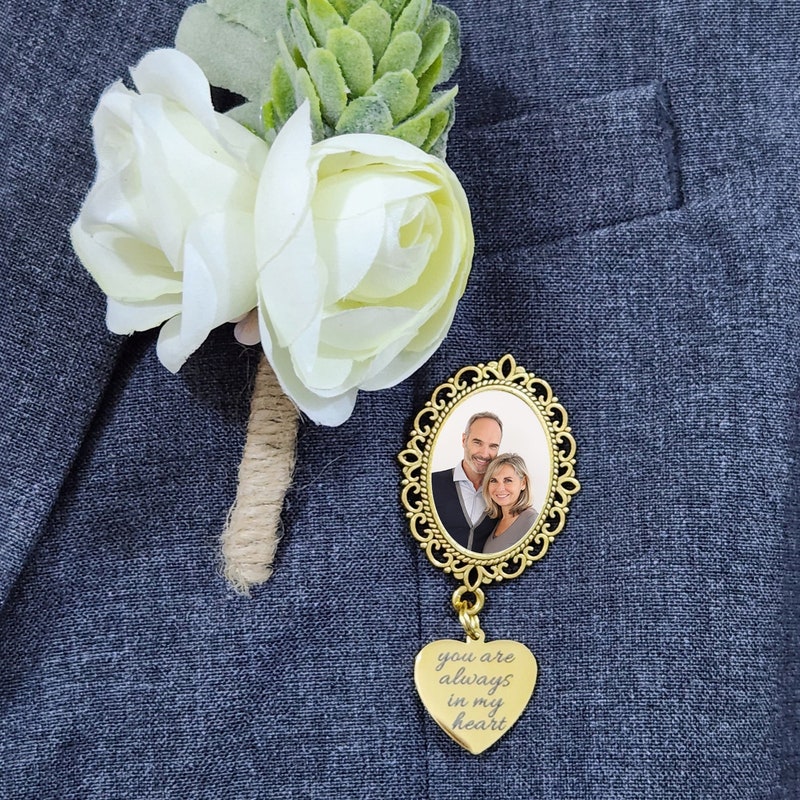 Flower Wedding Boutineer - Etsy