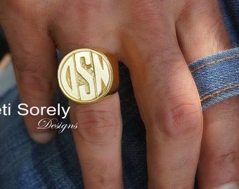 Large Signet Ring | Etsy