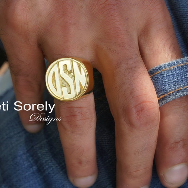 Monogram Signet Ring - Etsy