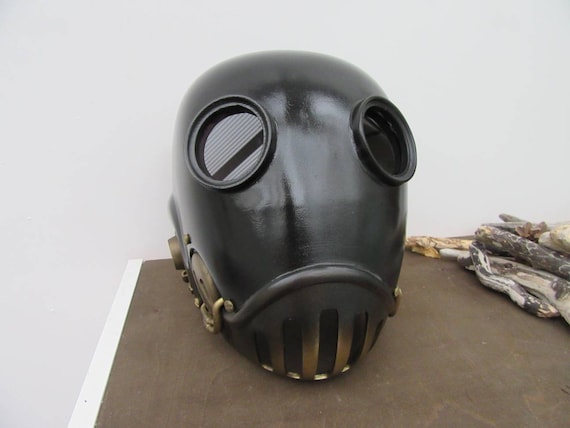 Karl Ruprecht Kroenen Mask