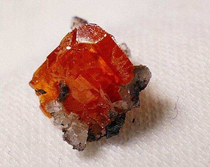 Wulfenite Micromount Mineral Specimen From Arizona - Etsy