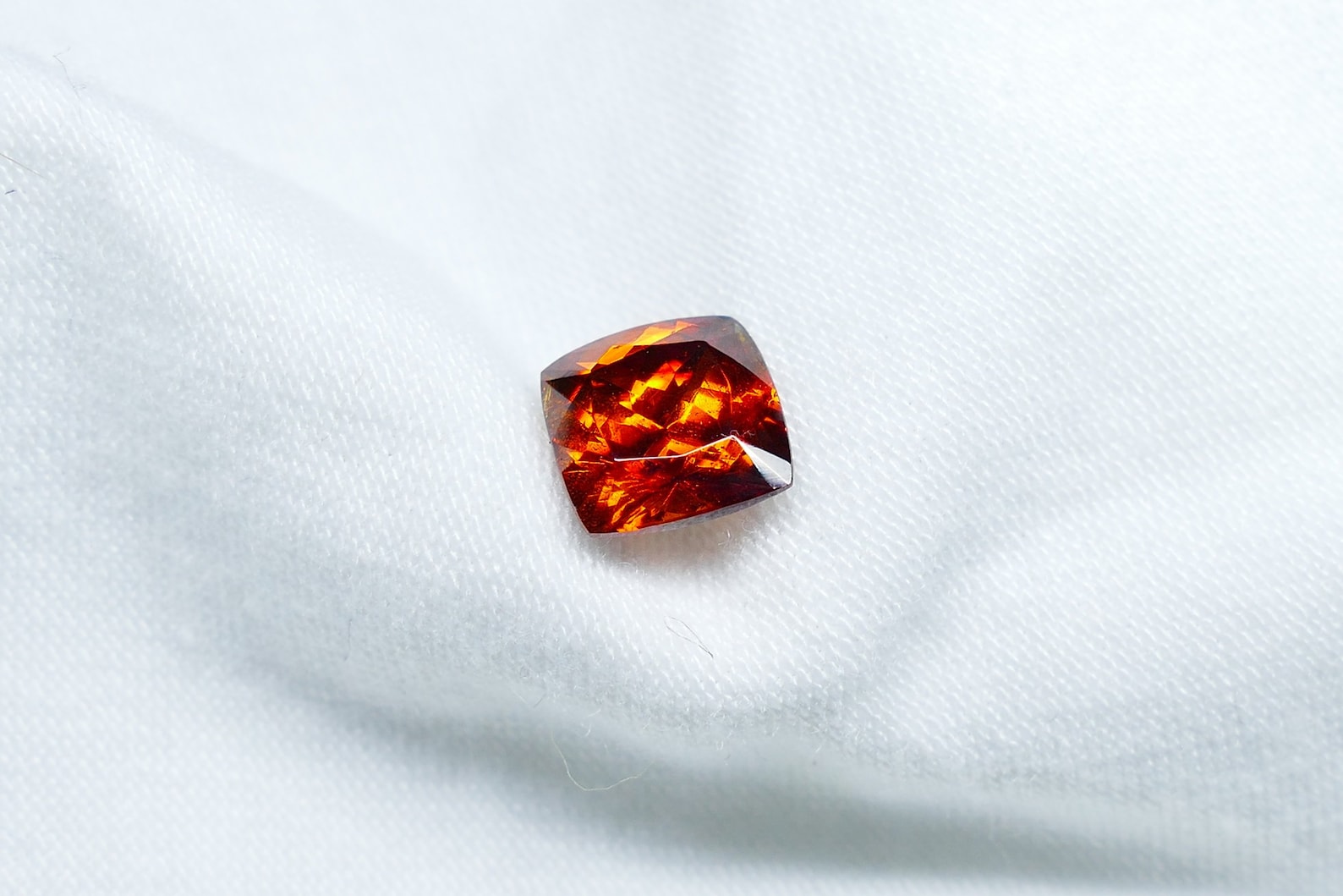 2.65ct Sphalerite Square Cut Gemstone From Spain Spanish | Etsy