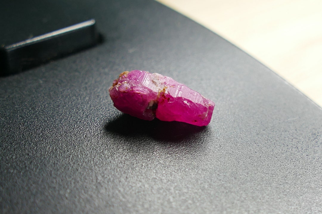 Ruby Crystal From Vietnam, 3.24 Rare Size: 12x6x5 Mm 1/2 Inch Raw Uncut ...