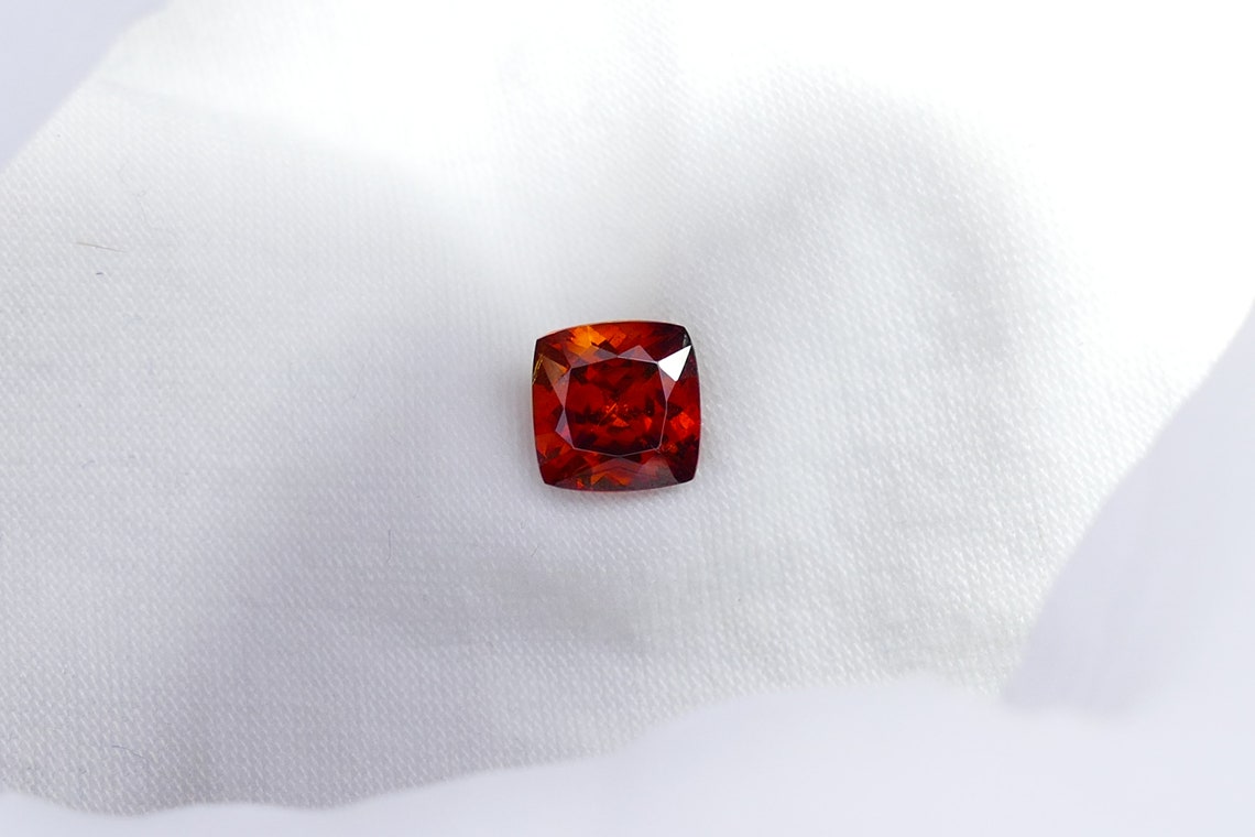 2.65ct Sphalerite Square Cut Gemstone From Spain Spanish | Etsy