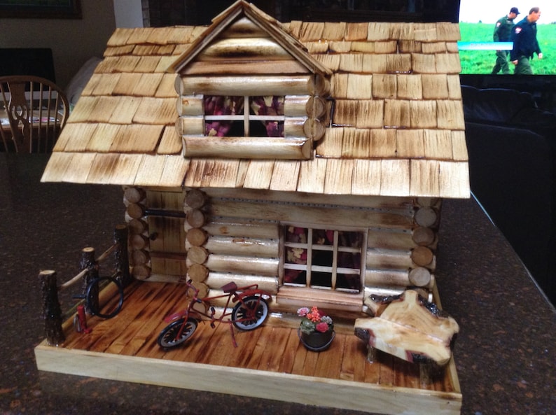 Custom Hand Made Miniature Log Cabin / Birdhouse - Etsy