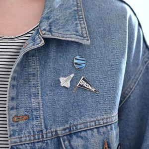ROCKET Pin Enamel Pin Lapel Pin. - Etsy