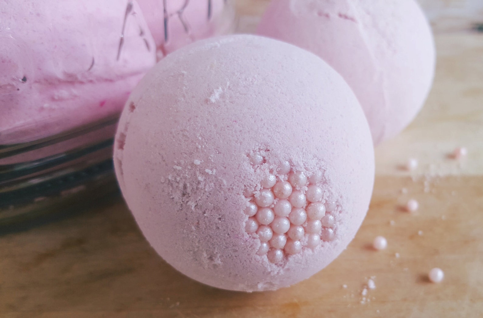 Bubble Gum Pearl Bath Bombs - Etsy