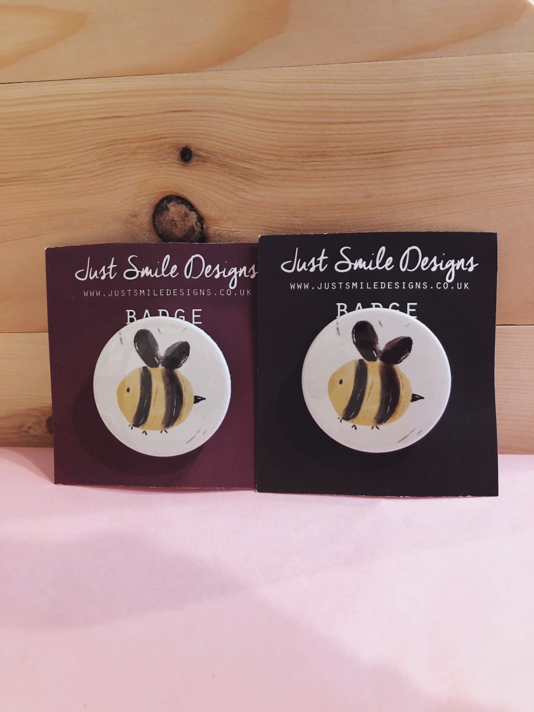 Bee Badges - Bumble Bee Badge - Bee Badge - Bee Pin Back Buttons ...