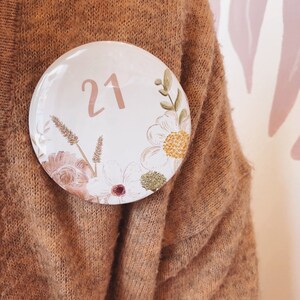 Age Birthday Badge - 16th Badge - 18th Badge - 21st Badge - 30th Badge ...