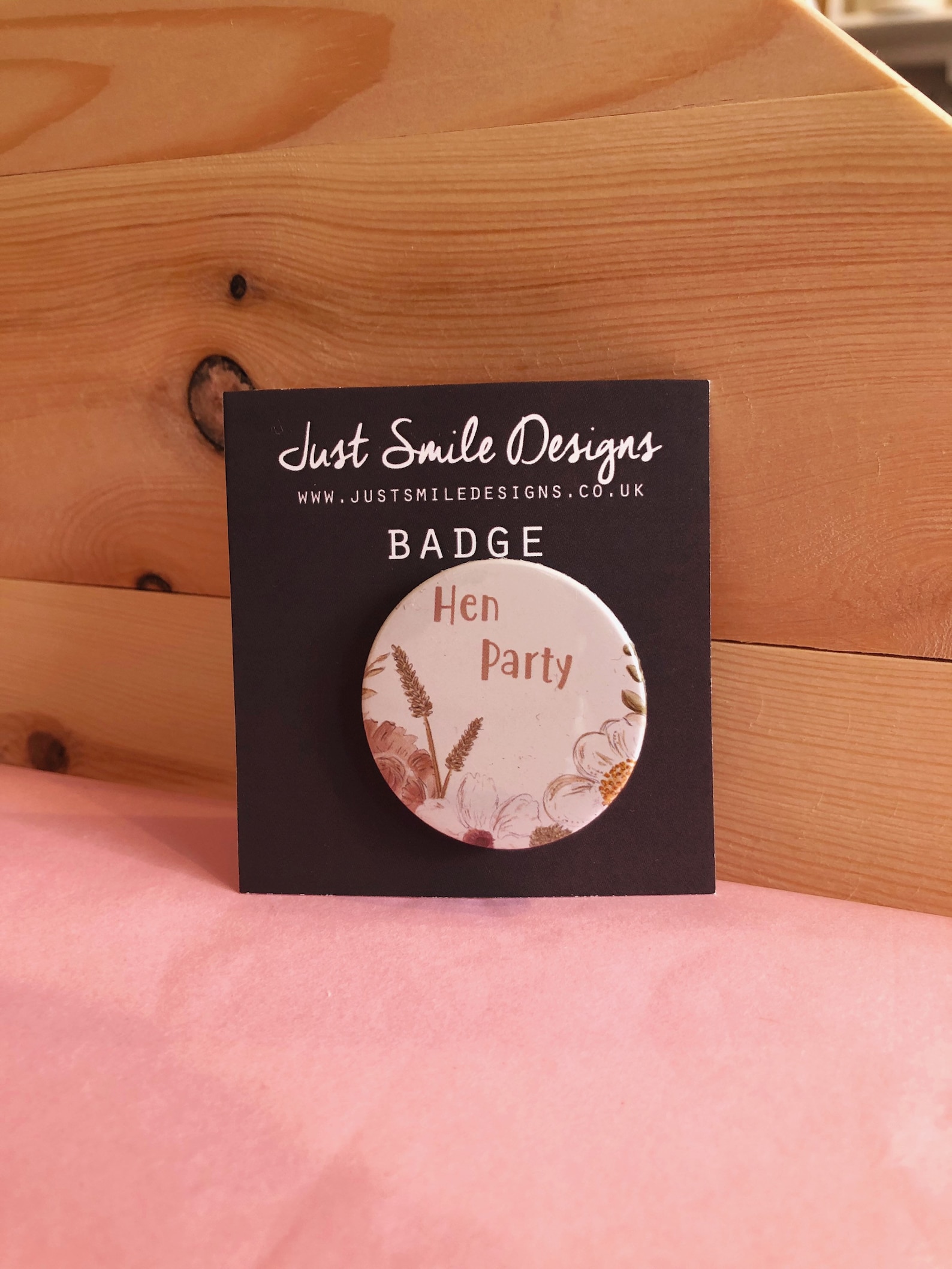 Hen Party Badges - Bridal Party Badge - Bride to Be Badge - Hen Party ...