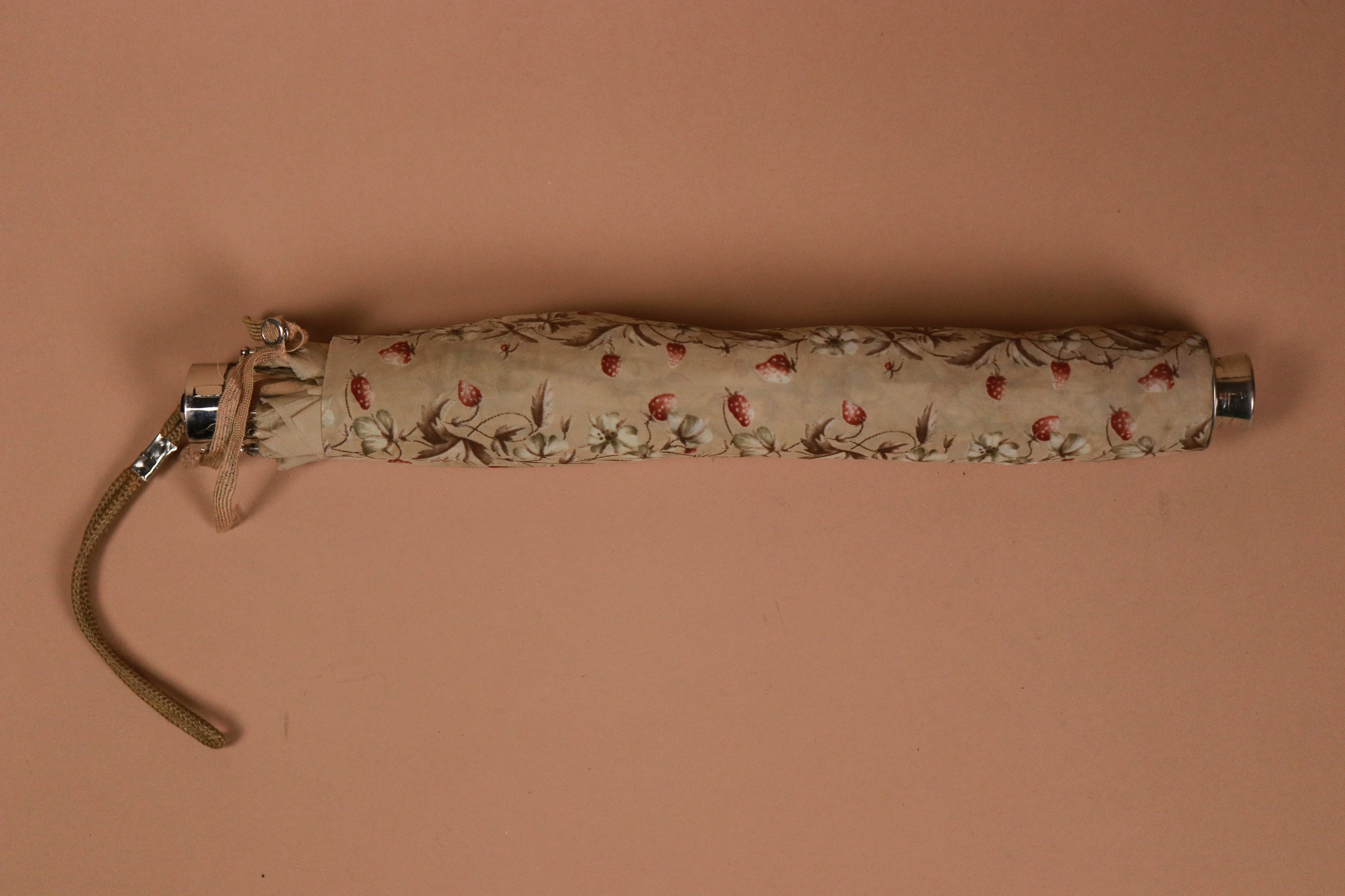 1960s Beige Strawberry KNIRPS Umbrella - Etsy