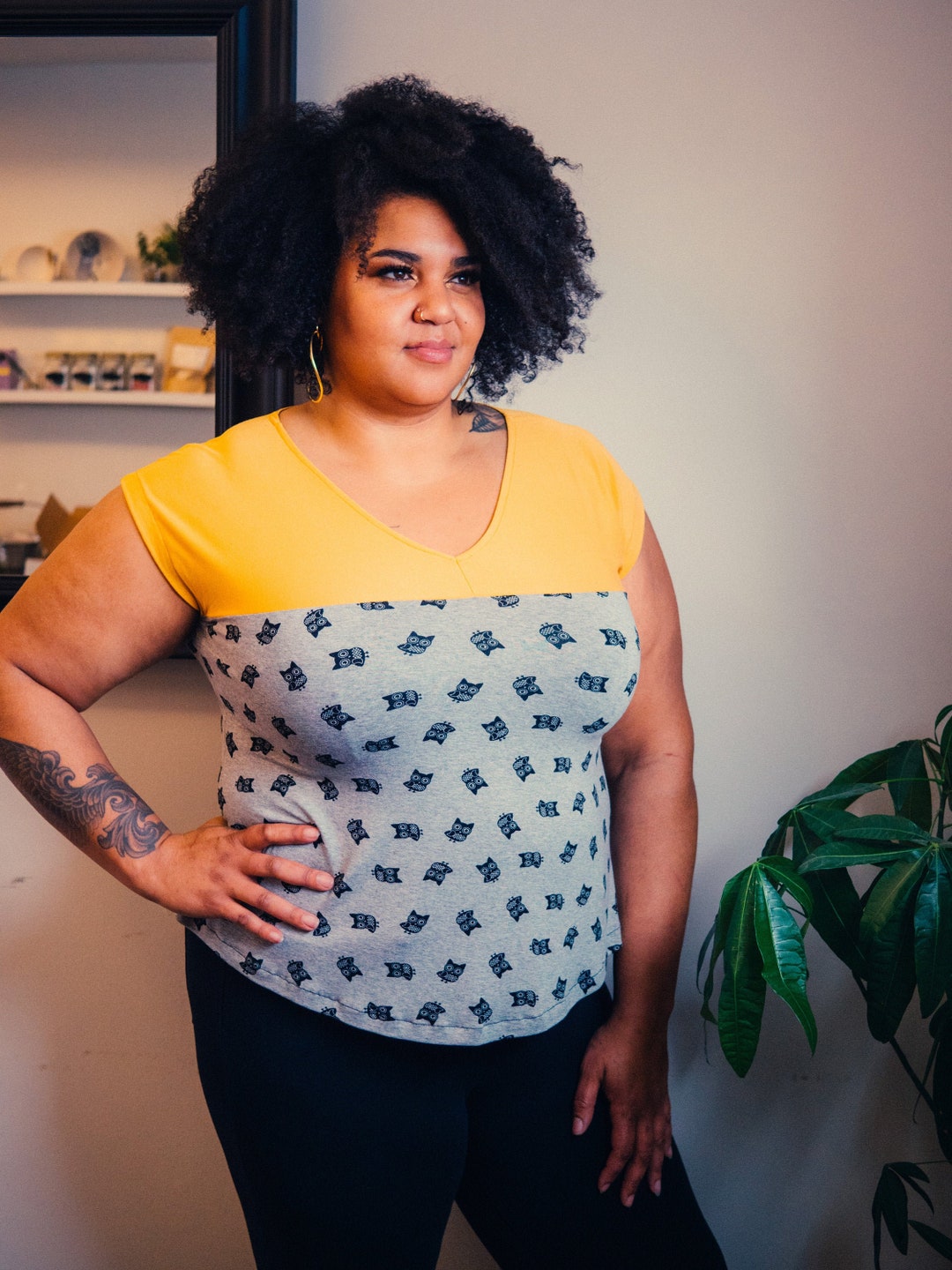 T-shirts With Capped Sleeves and Rounded Hem - Etsy Australia