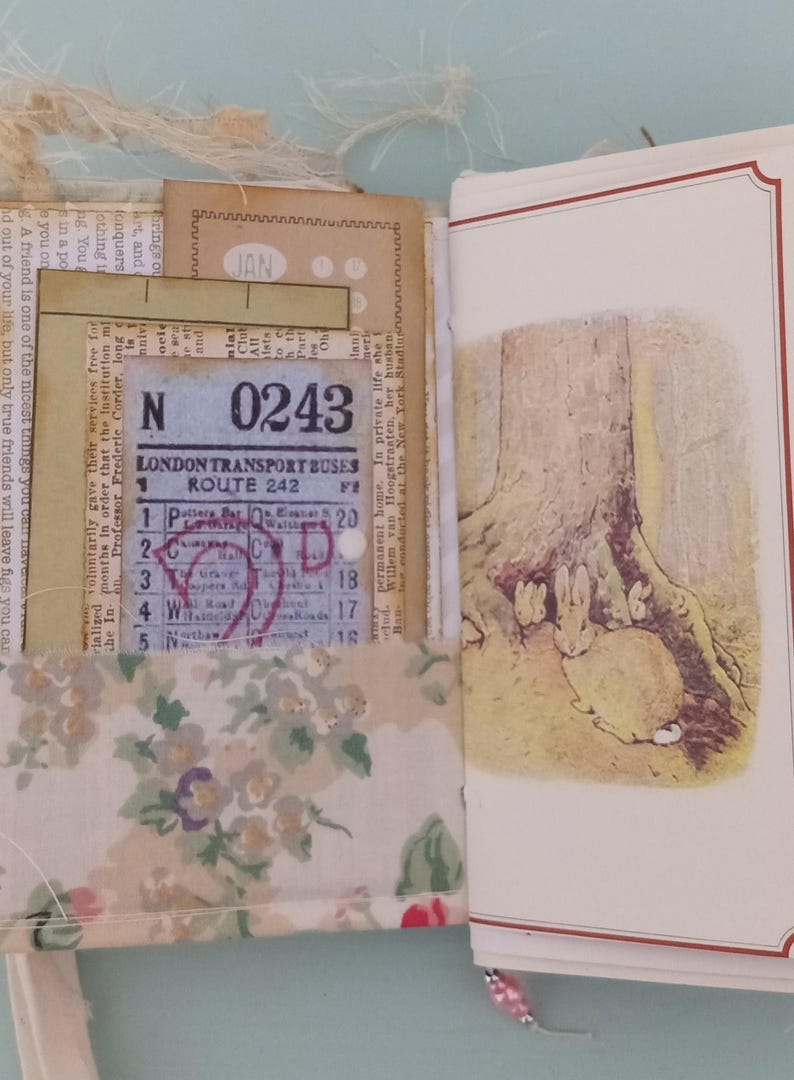 Mini Fabric ... Flip Flop Junk Journal, Handmade 4 Signatures. - Etsy