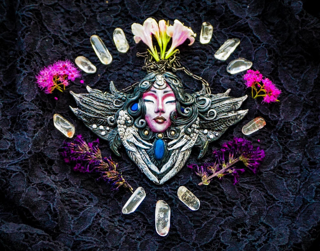 Wings of Morrigan - Irish Mythology Necklace With Real Gemstones,dark ...