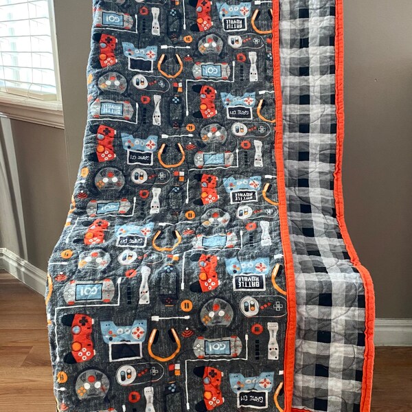 Gamer Quilt - Etsy