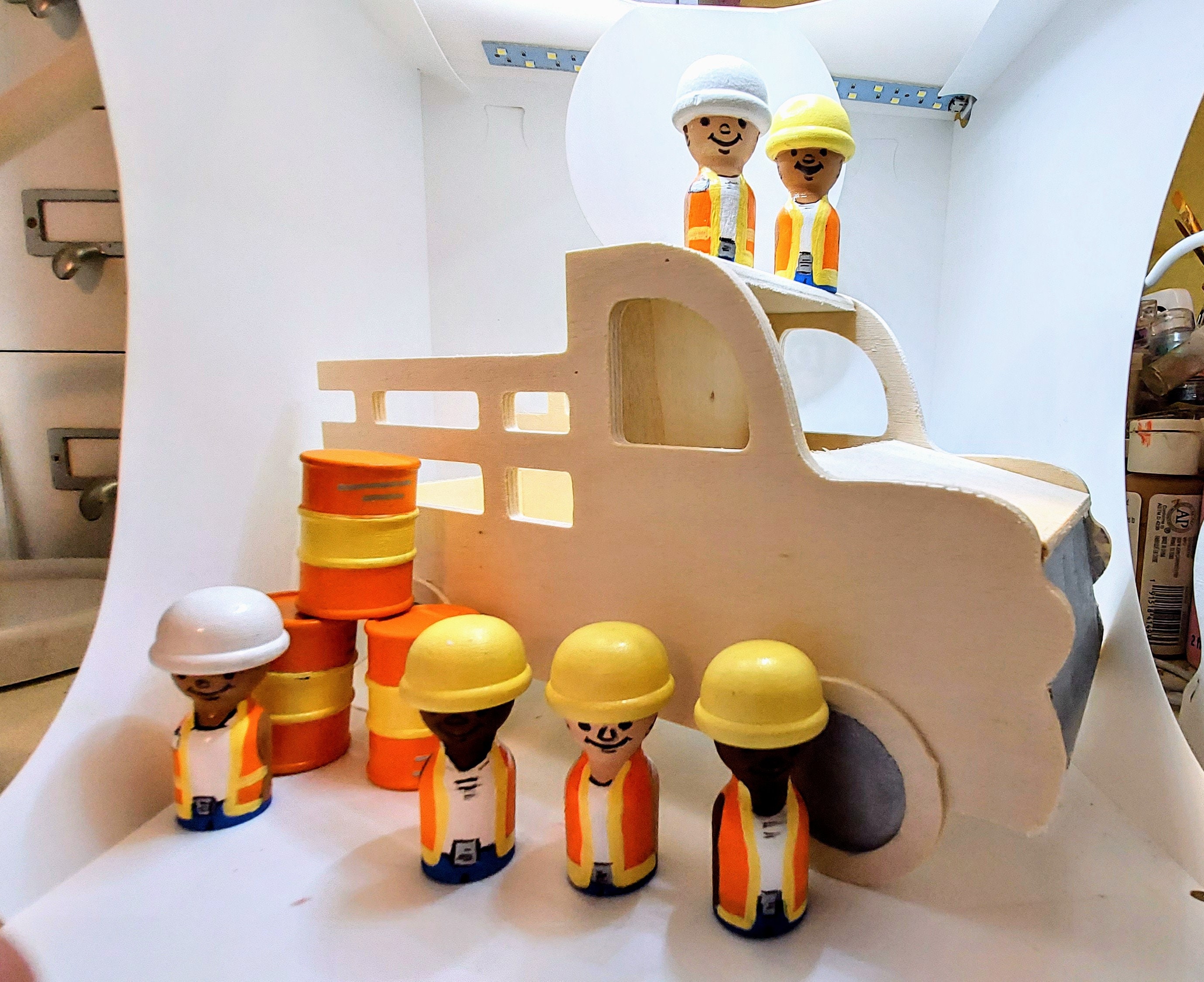 Construction Worker Peg Dolls - Etsy