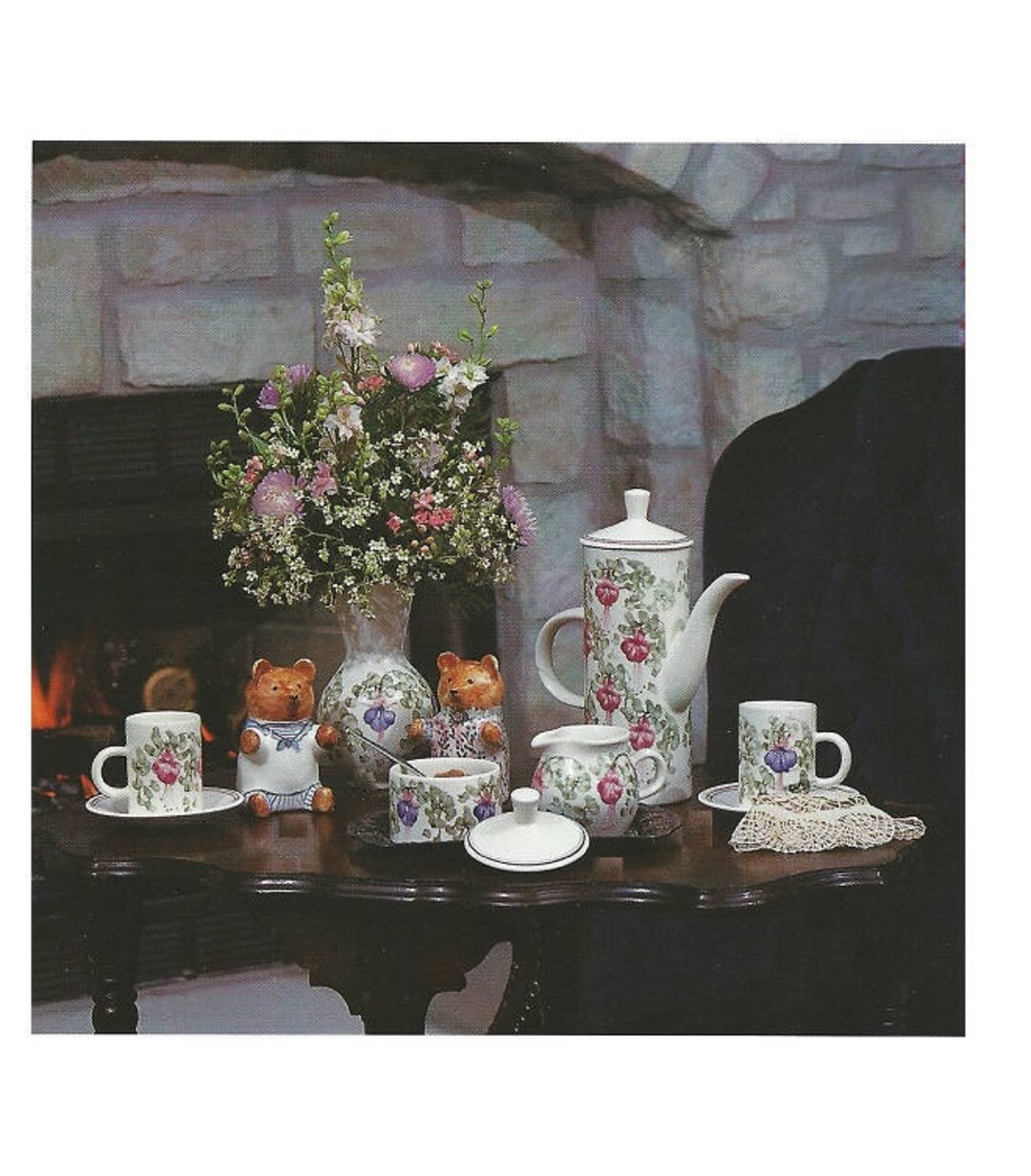 High Tea/ Coffee Serving Set in Classic Pink Hand Painted Monastery Rye ...