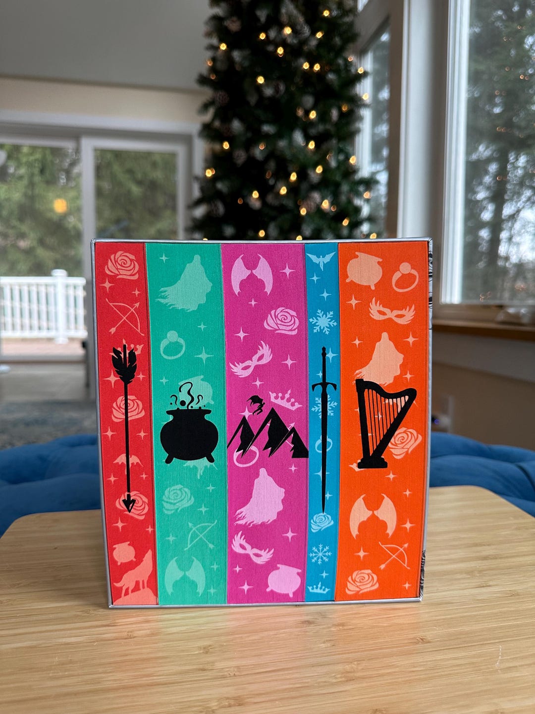 A Court of Thorns and Roses ACOTAR Box Set by Sarah J Maas Custom ...