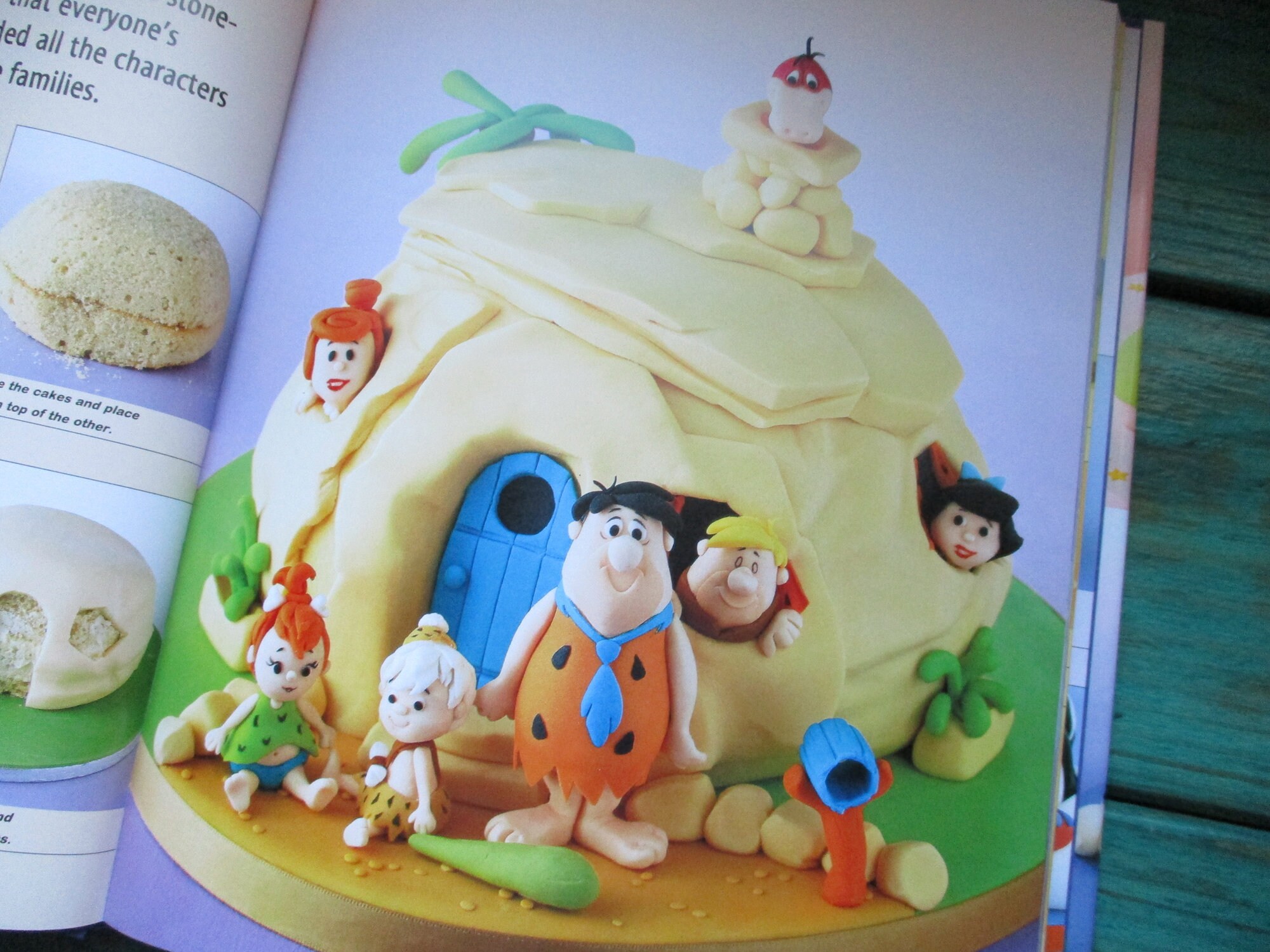 Food & Fermenting Looney Tunes Debbie Brown's Cartoon Cakes Hardcover ...