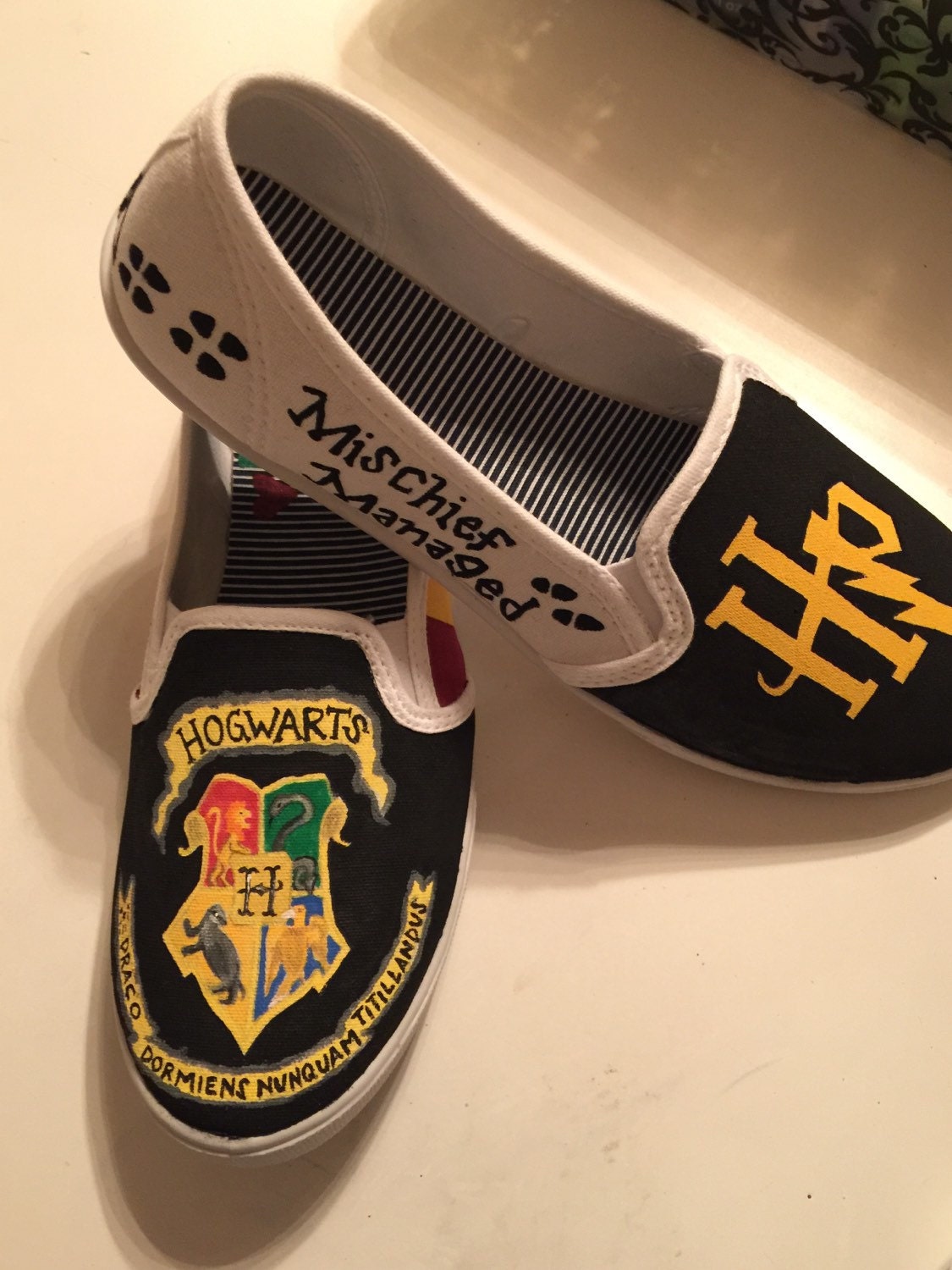 Harry Potter Custom Painted Shoes! - Etsy
