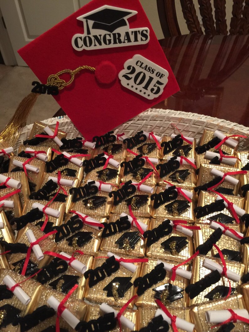 10 Graduation Favors, Graduation Chocolate, Hat and Diploma, Decorated ...