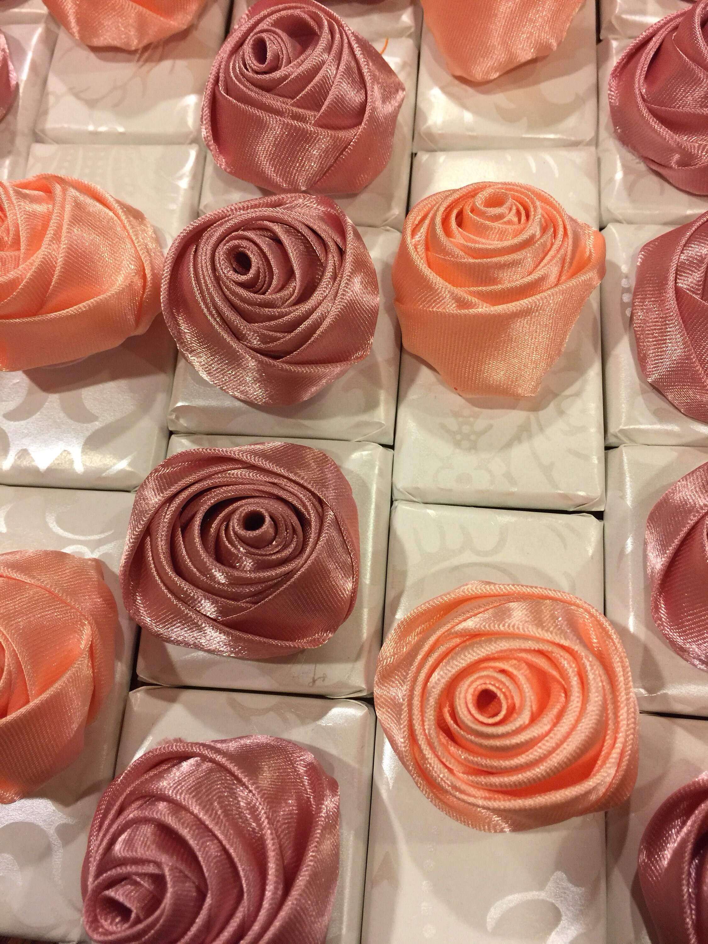 10 Wedding Favors, Decorated Chocolate, Engagement, Wedding Chocolate ...