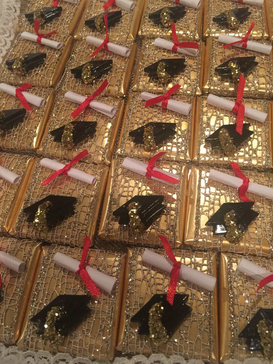 10 Graduation Favors, Graduation Chocolate, Hat and Diploma, Decorated ...