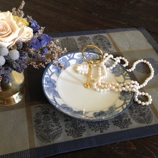 High Tea Centerpiece - Etsy